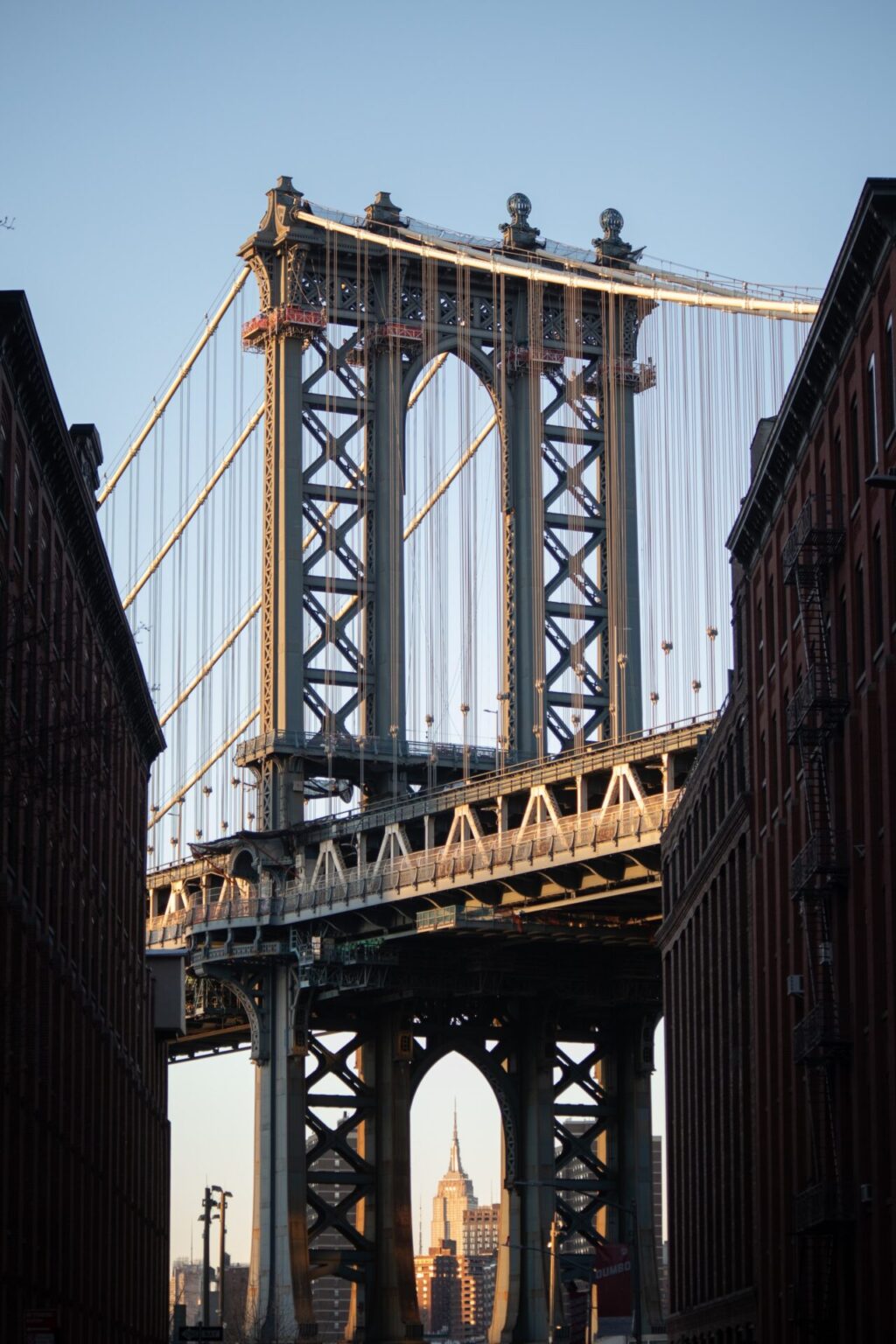 Guide To The Iconic Manhattan Bridge – Manhattanusersguide.com
